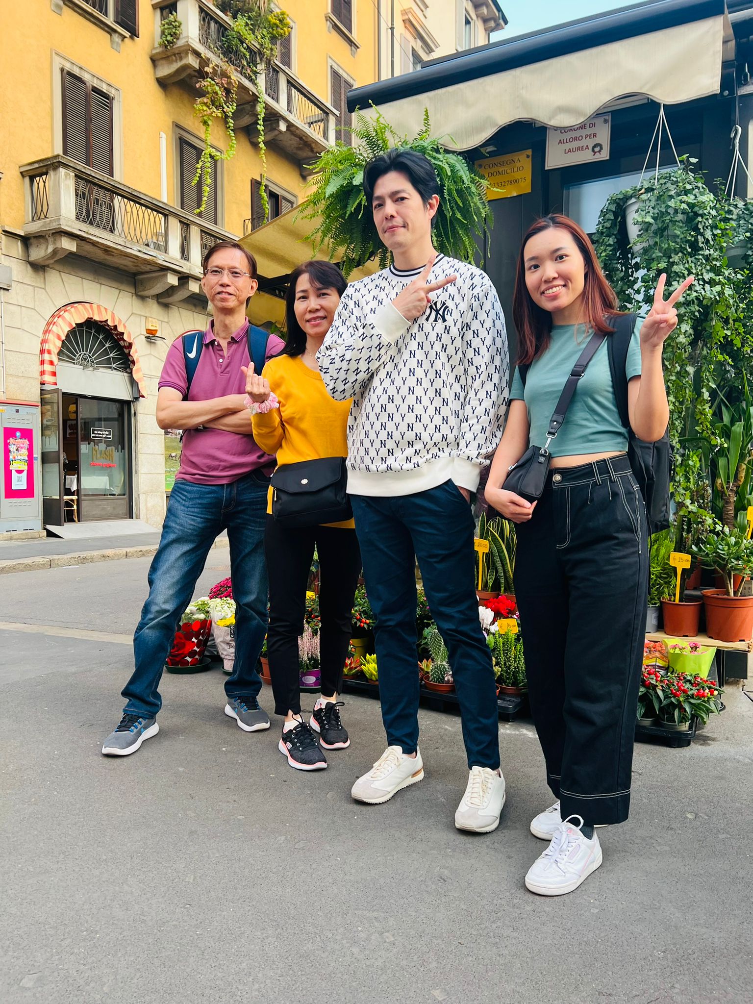 L.G.E Travel - 全球之星 - Tour Album